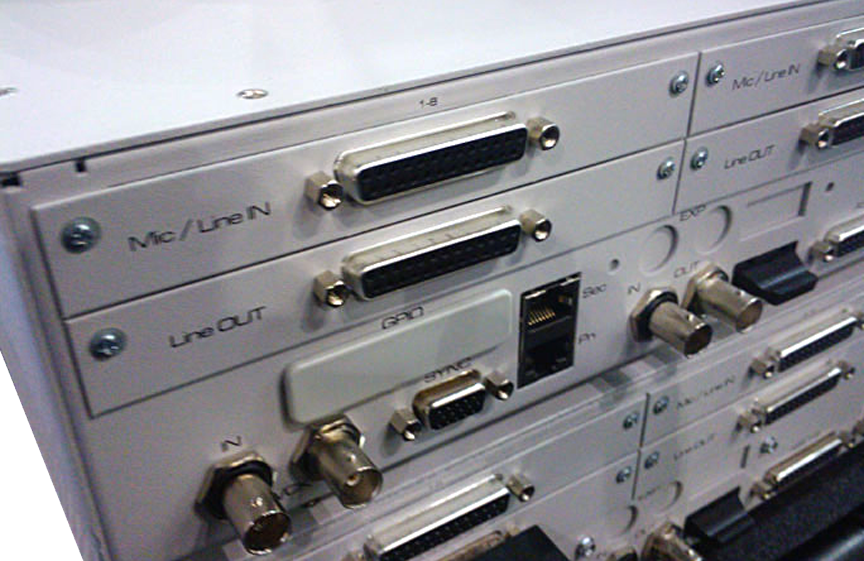 Merging Horus Base Unit Ravena Interface MADI og 24 AES I/O, 44.1kHz ...